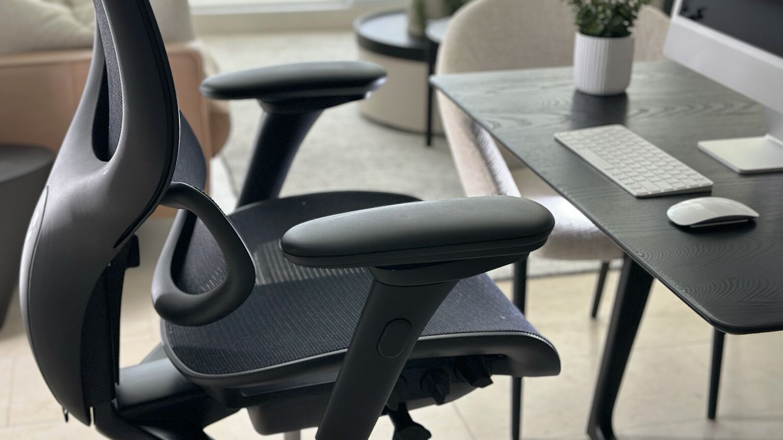 5 Types Of Office Chair Tilt Mechanisms