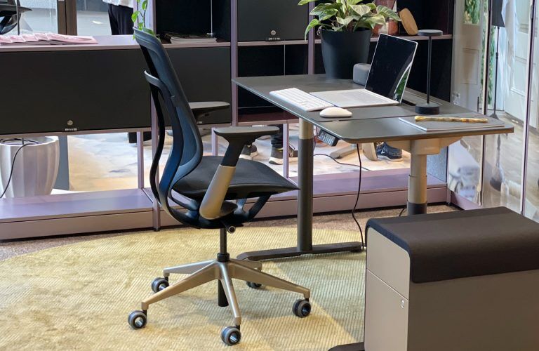 5 Standing Desk Setup Ideas That Actually Look Good